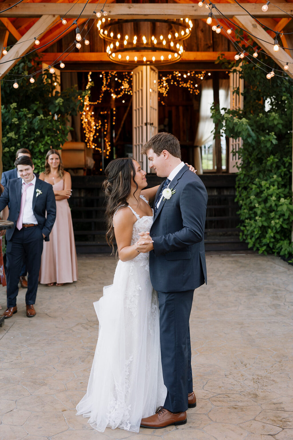 Kryslin & Dylan- The Promise Gardens of the Adirondacks | Wedding ...