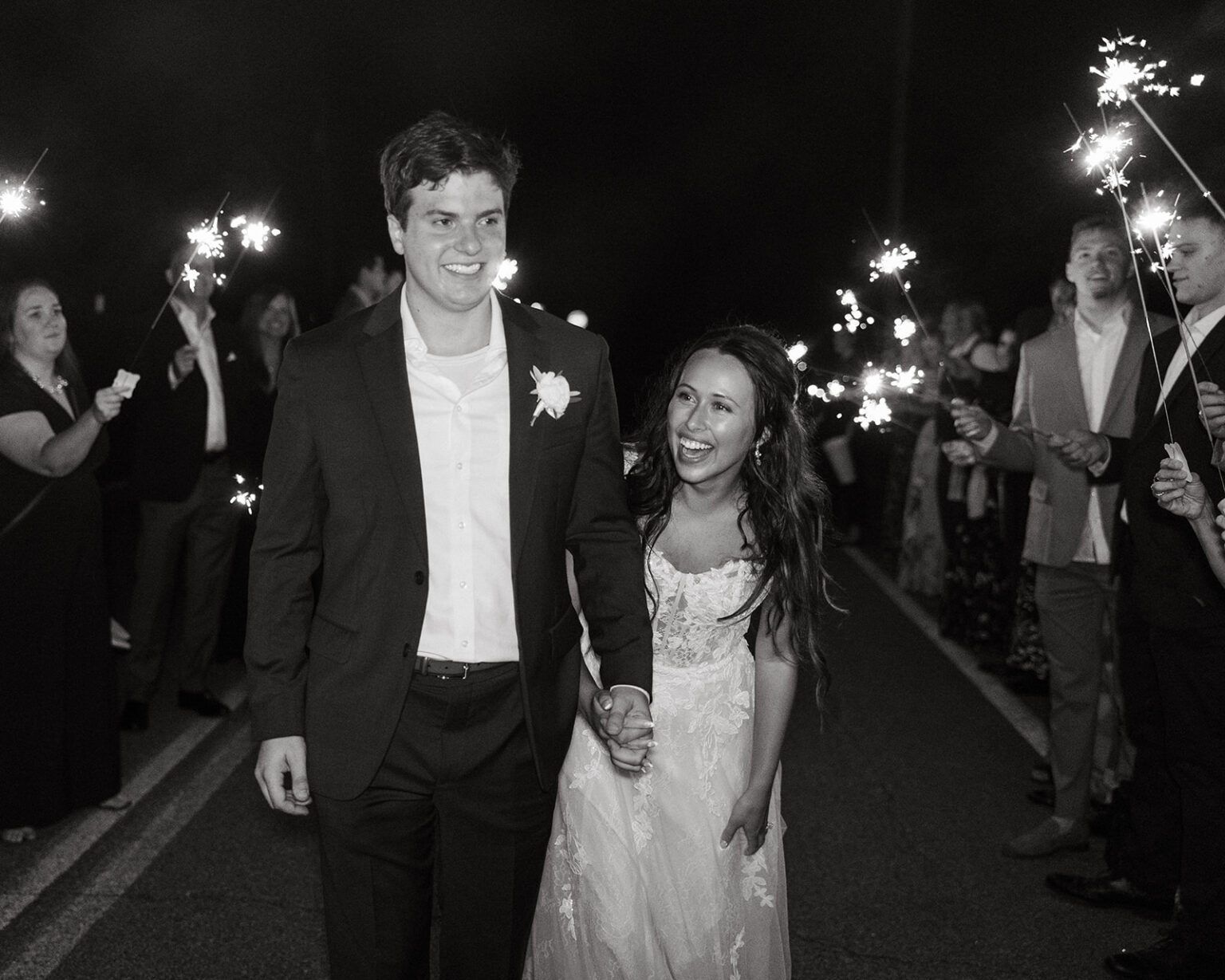 Kryslin & Dylan- The Promise Gardens of the Adirondacks | Wedding ...