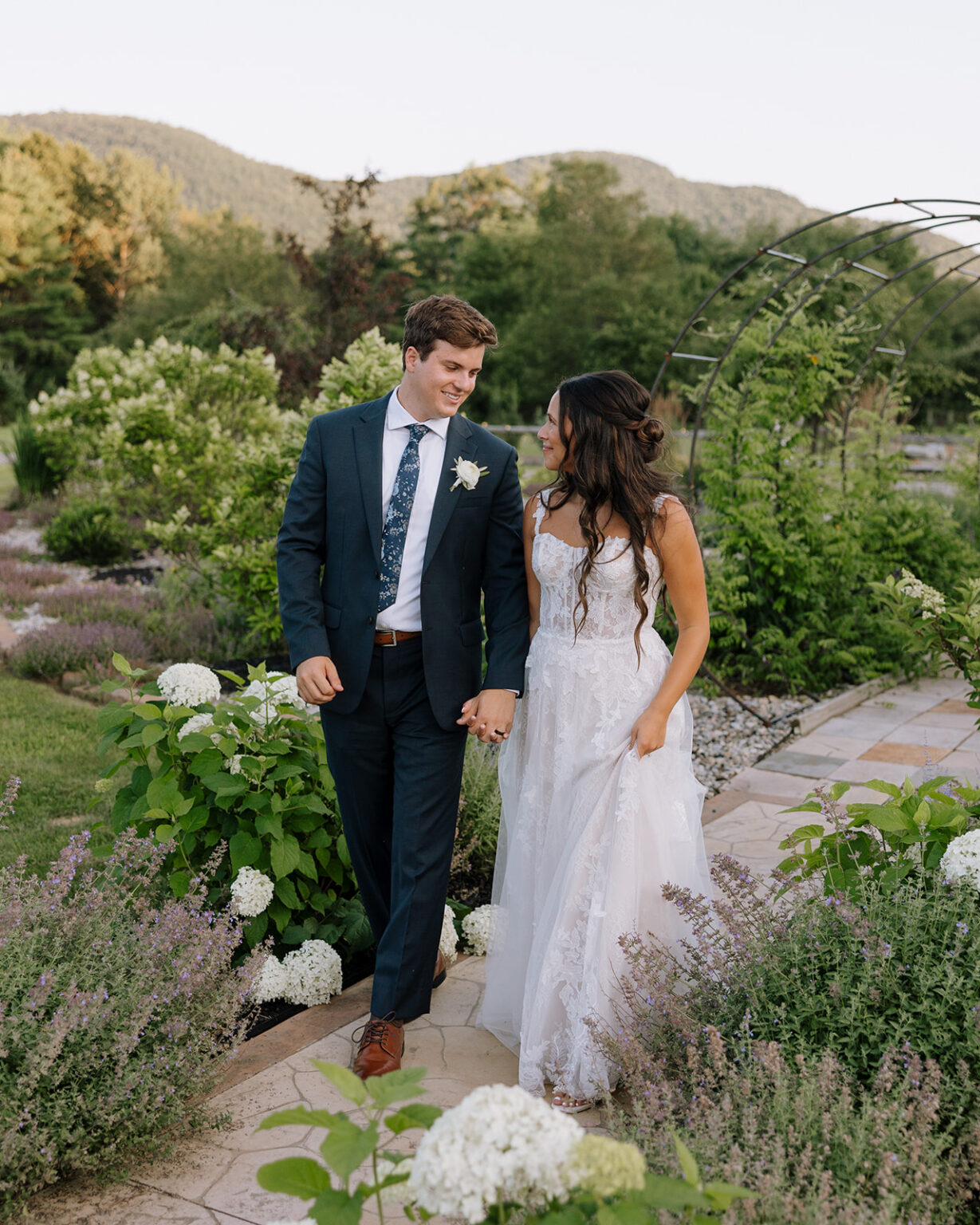 Kryslin & Dylan- The Promise Gardens of the Adirondacks | Wedding ...